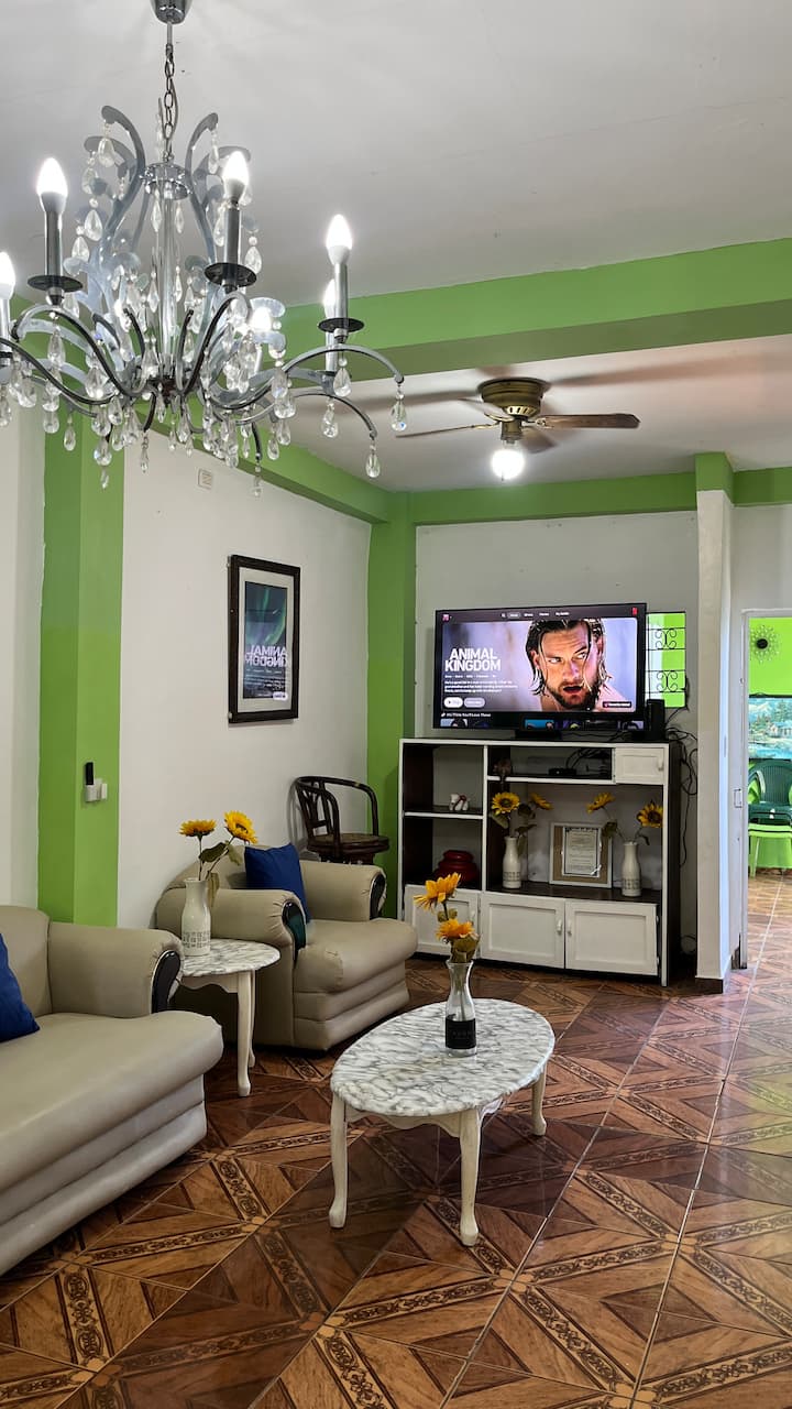 Bosques Comfort · Family Retreat W/ Ac & Garage - El Salvador