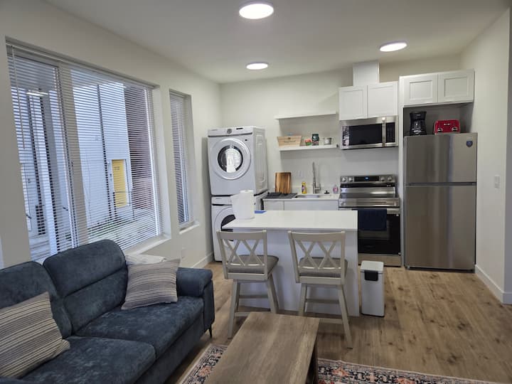 Medical District Modern 1br | 2-twinxl | New Build - Tacoma, WA