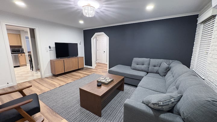 7-bed Troy Home Game Room Ac Full Kitchen Sleeps12 - Troy, MI