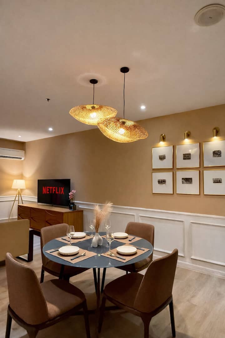 Mercure Kk | 2br 2bath | Walk To Jesselton Jetty - Kota Kinabalu