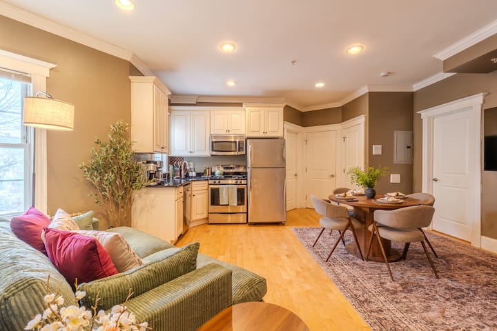 Cozy Apartment In The Heart Of Cambridge - Cambridge, MA