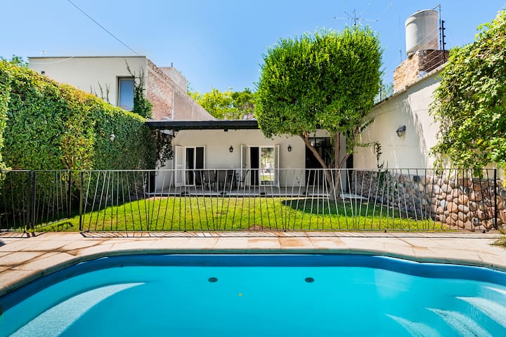 Casa Sobremonte A Pasos Del Parque - Mendoza