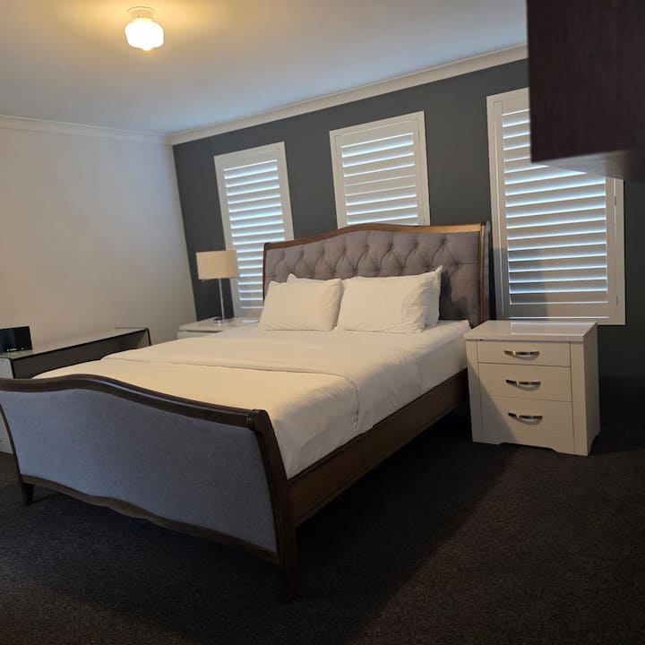 Baldivis Home - Rockingham