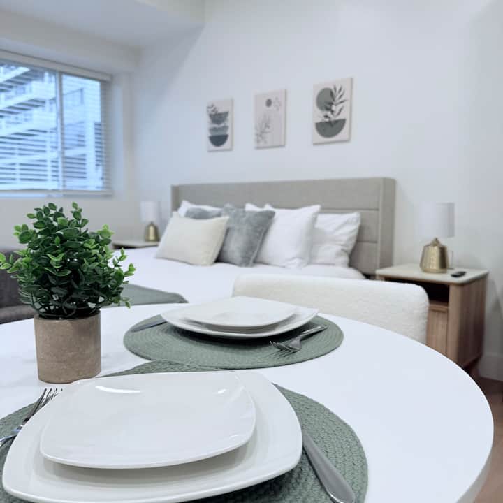 Downtown Slc Studio | King Bed + Work Space - Salt Lake City, UT