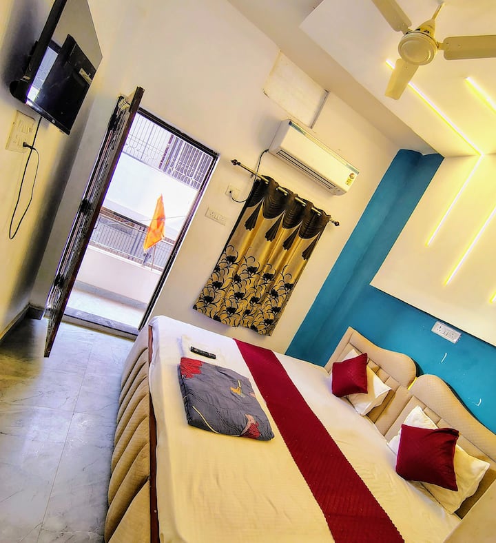 River Miles Inn 250 Mtr From Vishwanath Temple - Varanasi