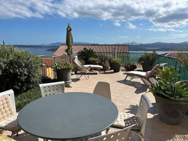 Bright Apartment With Garden And Panoramic Terrace - La Maddalena