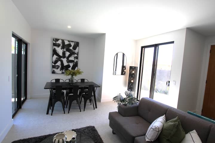 Brand New Executive House - Glenelg