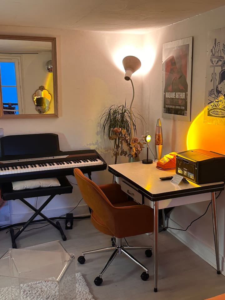 Studio Niché à Pigalle - Paris
