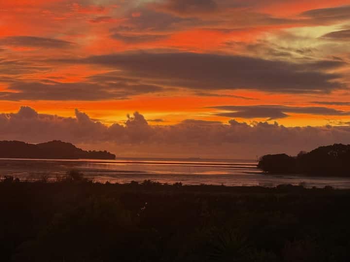 Havenwood Beach Retreat - Katikati
