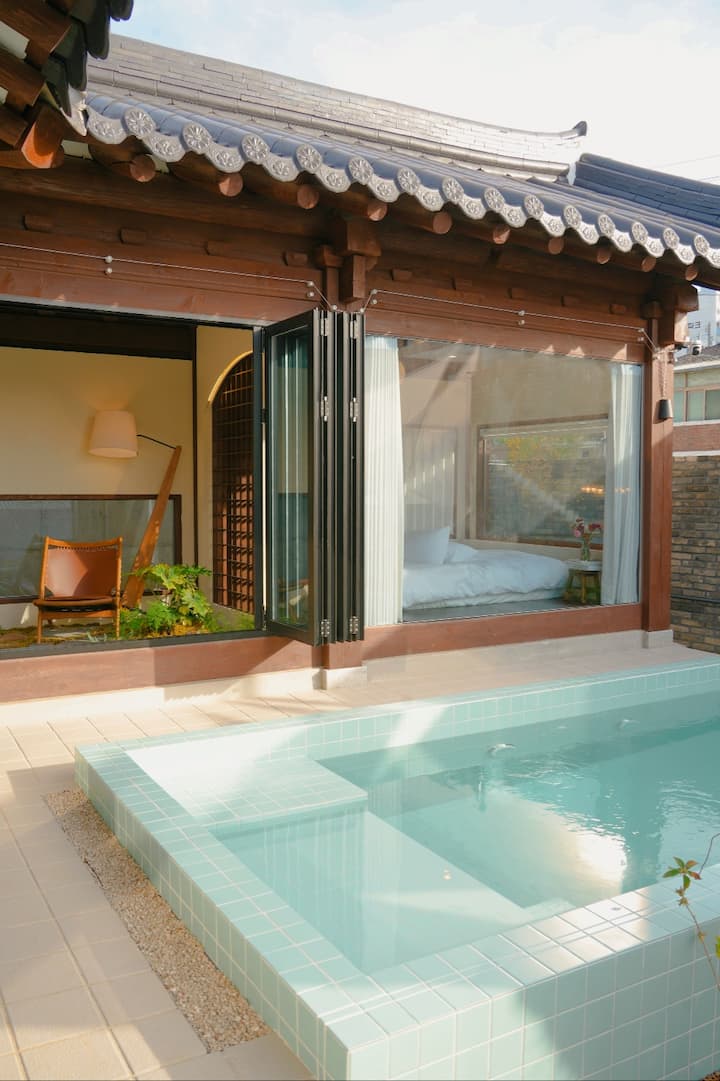 스테이 탐탐. 한옥이 품은 풀빌라 독채 - Jeonju-si