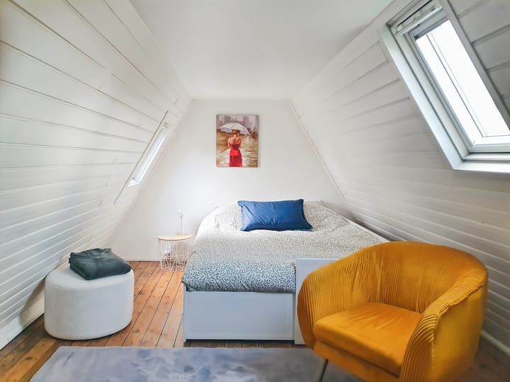 Refuge Paisible En Plein Centre-ville De Chartres - 류쎄