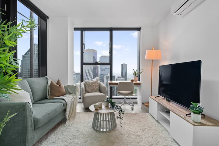 Cbd 1b W/relaxed City Outlook + Pool, Gym, Sauna - Melbourne