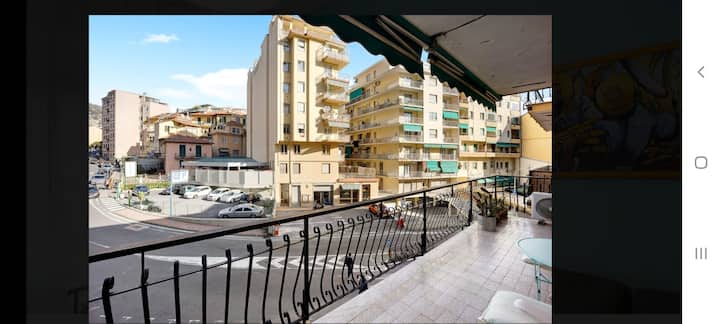 Trilocale Climatizzato A 200 Metri Dal Centro - San Remo