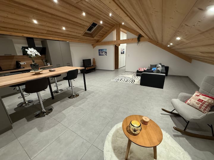 Logement 70 Mètres Carré Neuf Esprit Chalet - Métabief