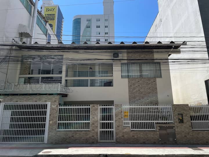 Hospede-se No Centro: Conforto E Praticidade. - Balneário Camboriú