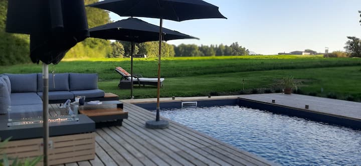 Schöne Ferienwohnung Im Grünen Mit Außenpool - Waging am See