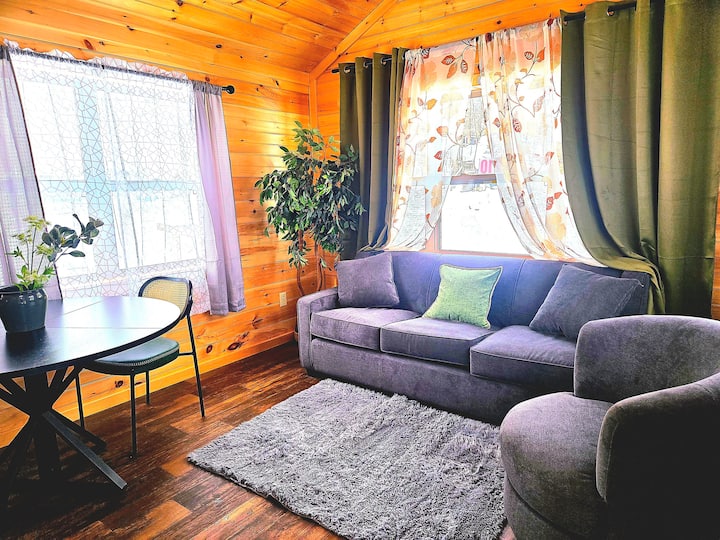 Peaceful Cabin Escape/loft Lounge/private Deck - Moscow, PA