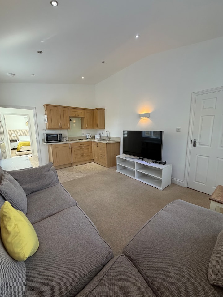 Charming 1 Bedroom Apartment - ジャージー島