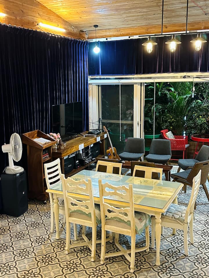 Eden House - Tagaytay