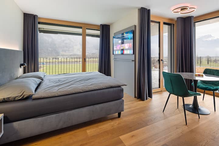 Premium | Modern | Park | Wash | Cook | Mountains - Canton of Uri