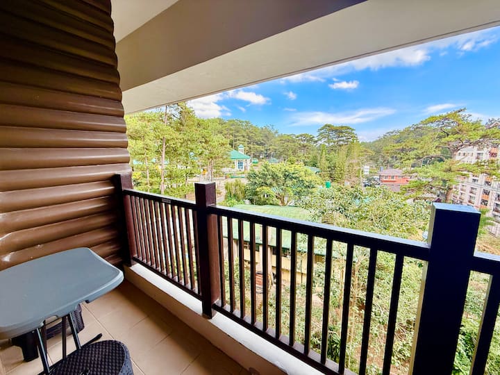Walk To Sm Baguio 1br W/balcony, Parking & Netflix - Baguio