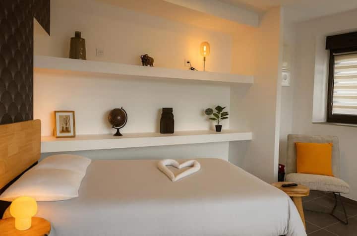 Le Singulier Creuzot Parking 2pers - Le Creusot