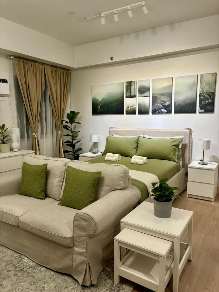 Stylish City Condo Near Sm City Sta Rosa - Cabuyao