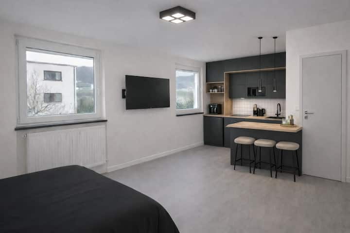 Comfort Stay Near Rhine Falls & Zurich - Hohentengen am Hochrhein