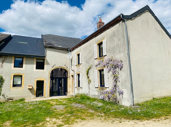 Gîte De Charme Au Jardin De Margny, Près D’orval - Florenville