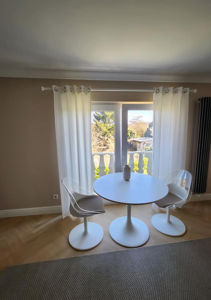 1 Bedroom Jewel With Free Parking - Luxembourg