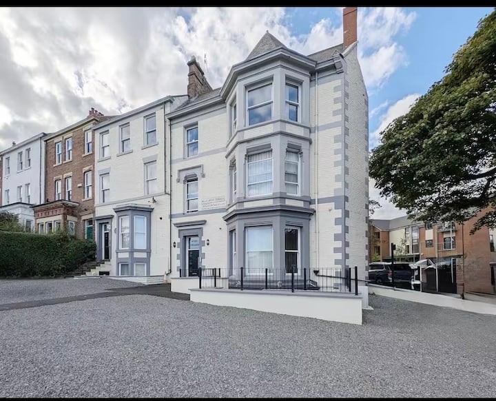 Large Group Apt/5mins To Centre, Sleeps Up To 11 - Newcastle upon Tyne