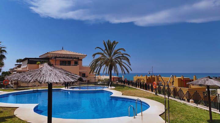 Costa Brisas: Appartement Met Uitzicht Over Zee - Torre del Mar