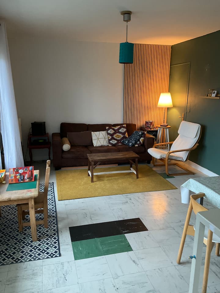 Une Grande Maison Au Calme à 5 Mns De Chartres - 呂塞