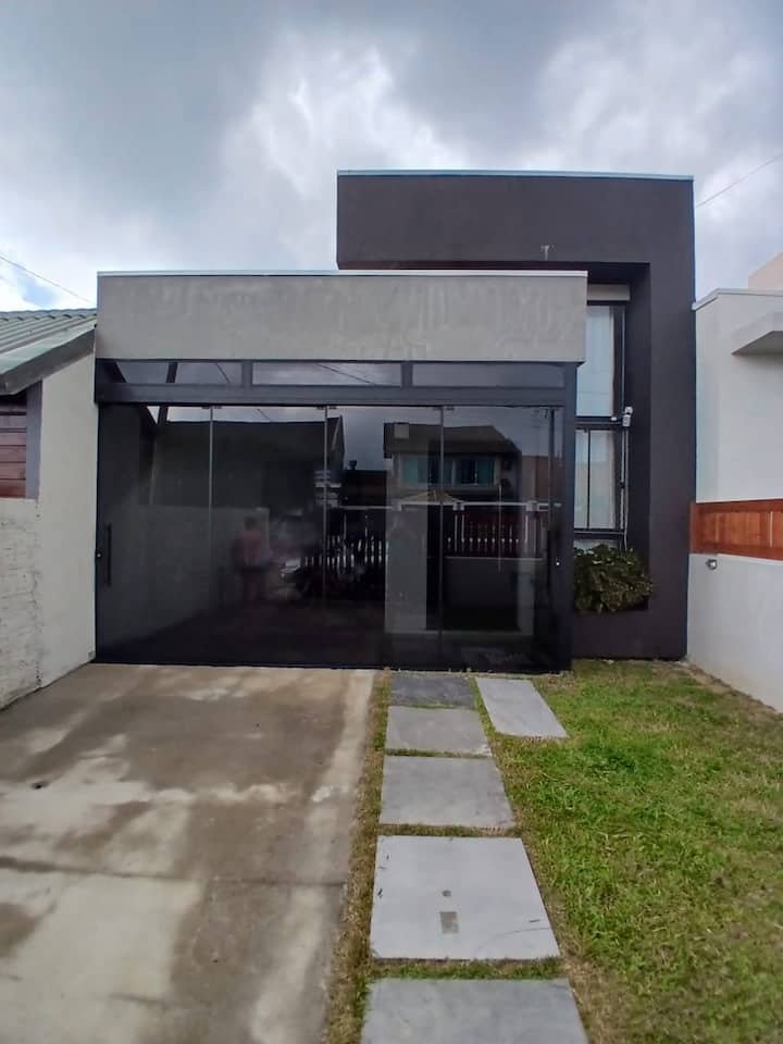 Casa Nova - 200m Do Mar - Tramandaí