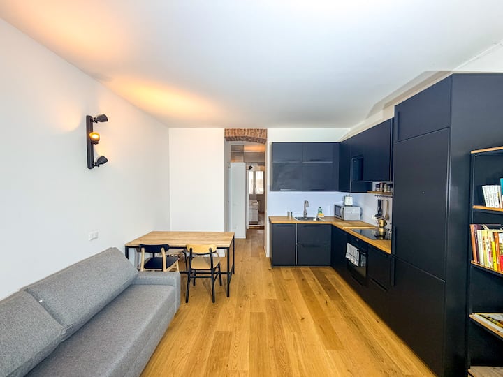 Milano Centro 2 Km | Bilocale Moderno Con Balcone - Milan