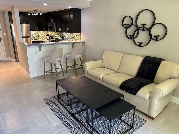 Innisbrook 2 Bed Condo (C) - Tarpon Springs, FL