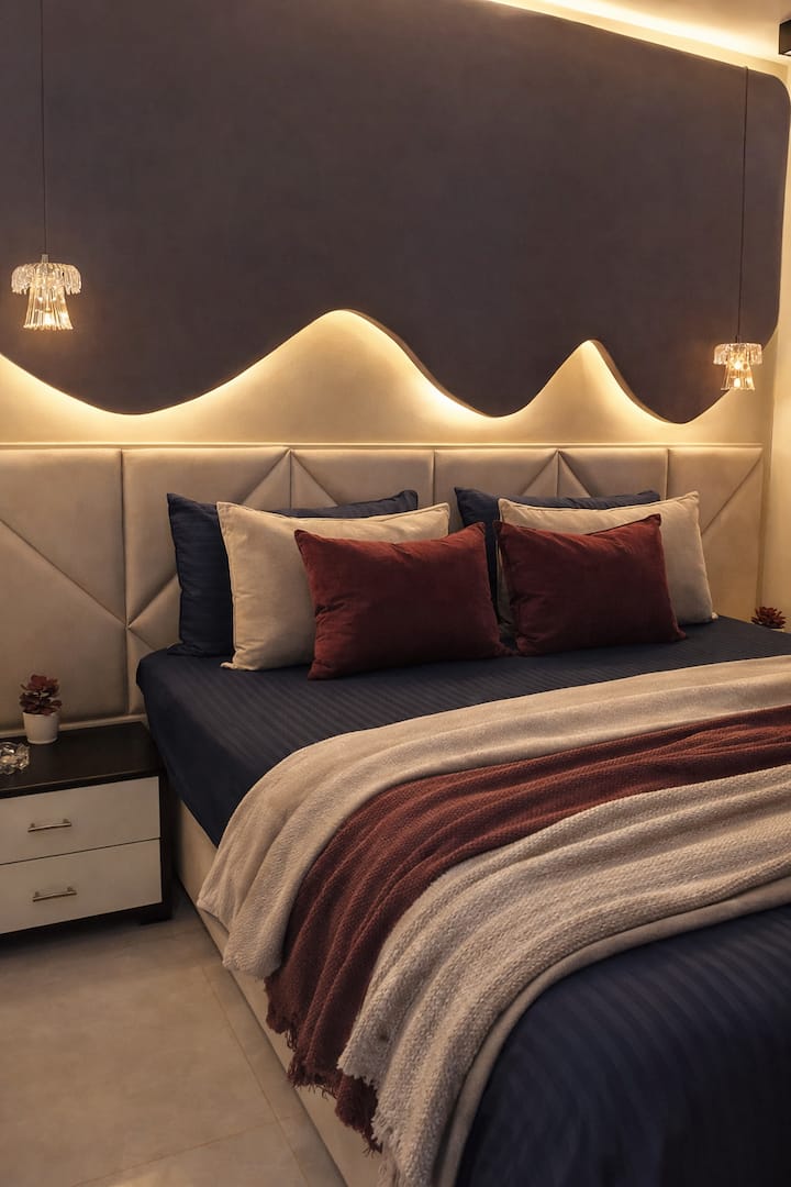 Cubé | 2 Bed | Self Check-in | Gulberg | Mm Alam - Lahore