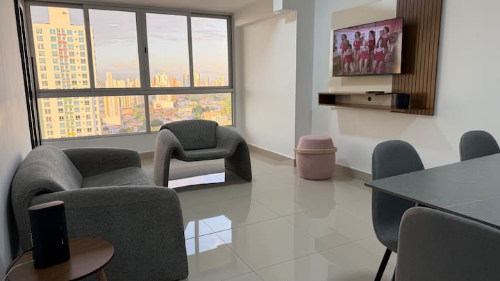 Ubicación Ideal, Minimalista Y Cómodo - Panama City