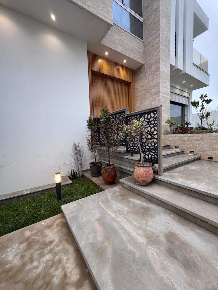 Where Comfort And Luxury Meets The Coast - Témara