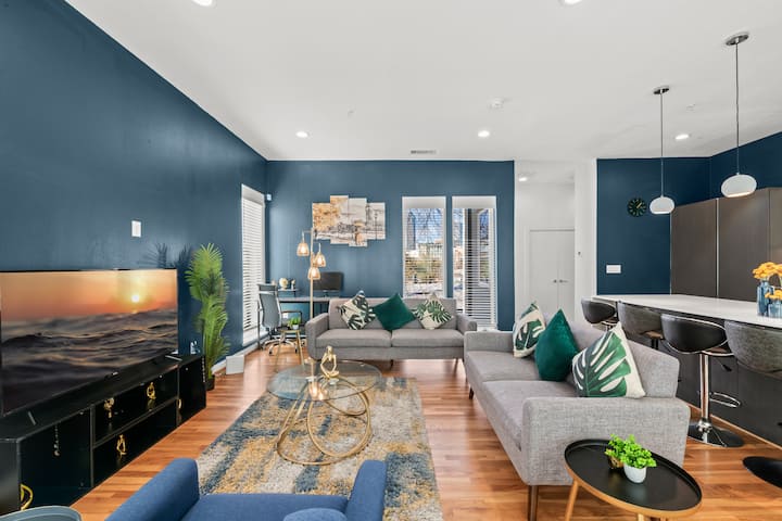 Trendy 3br I Parking I Workspace - Dallas