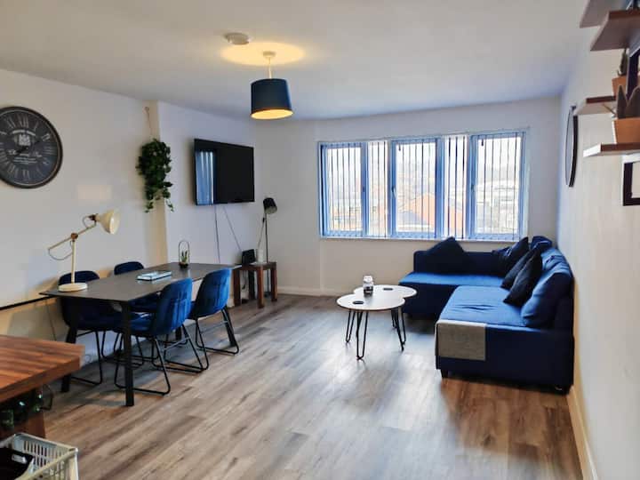 Modern Flat | Ideal For Short & Long Stays - Sheffield