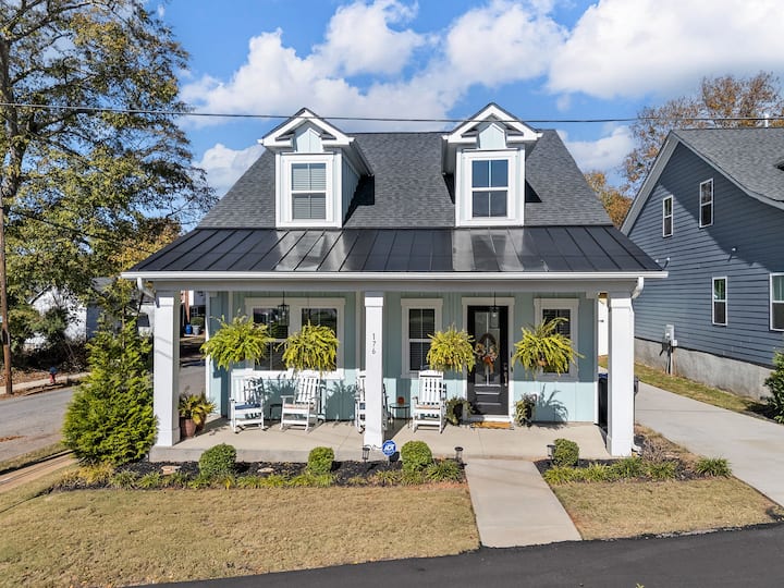 Charming 4/2+oasis In The Heart Of Dt Spartanburg - Spartanburg, SC