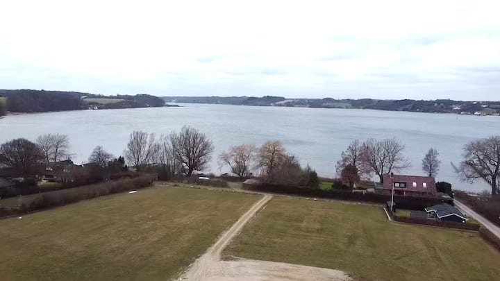 Newly Renovated Home 145 Sqm Directly On The Beach - Kolding