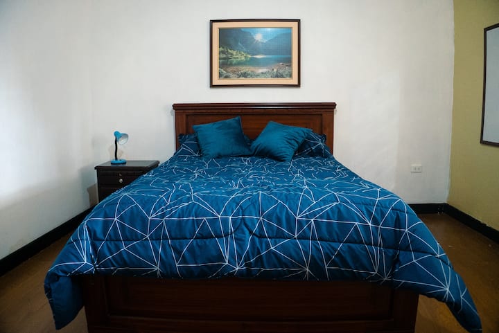 Suite Privada Loja 8 Min Centro | Estacionamiento - 