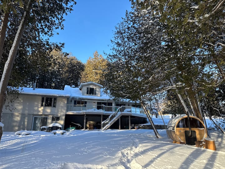 Saugeen Cedar Getaway - ハノーバー