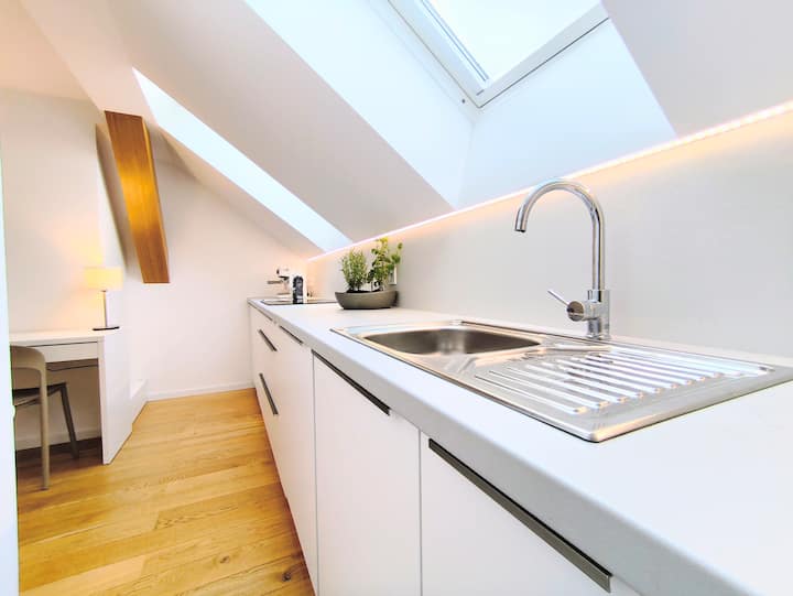 Pure & Minimal: Spacious Loft Near High Tatras - Poprad