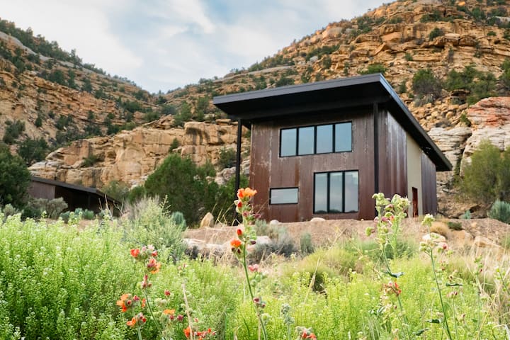 Escalante Casita With Breathtaking Views - Utah