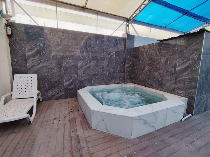 Departamento 2 Dormitorios, Piscina Y Jacuzzi - 