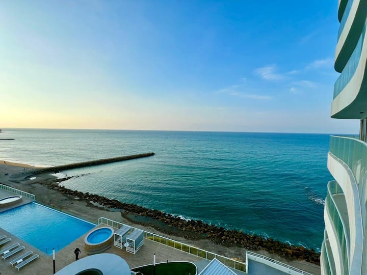 Hermosa Suite Con Vista Al Mar En Grand Bay Manta - Manta