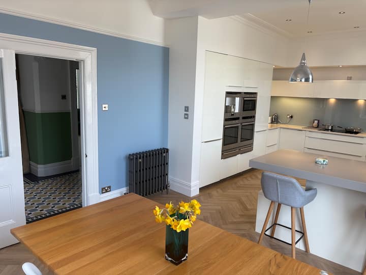 Penarth Home - Barry